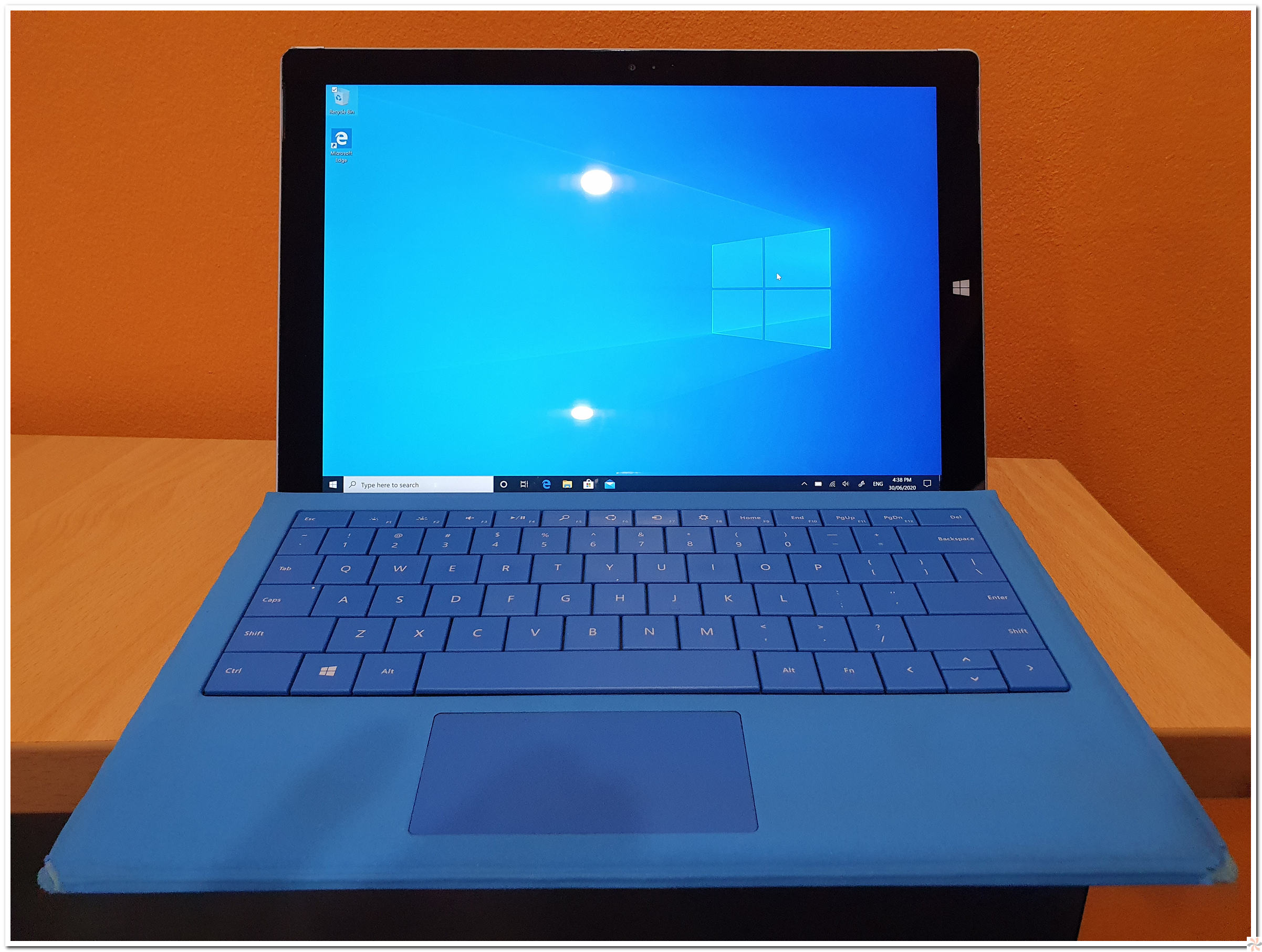 Microsoft Surface Pro 3 i7 8GB 512GB - Zenith Computers